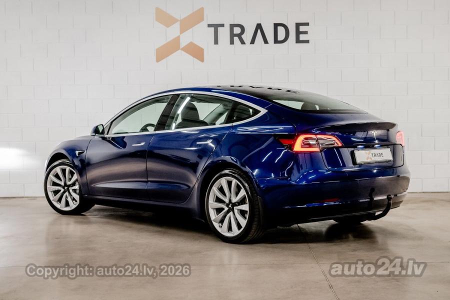 Zils Tesla Model 3 2019 Pērnava, ar dzinēja tilpumu 0.00 L un nobraukumu 169 tūkst. km par 16990 €, foto 6 vietnē AUTOMOTO.COM.LV