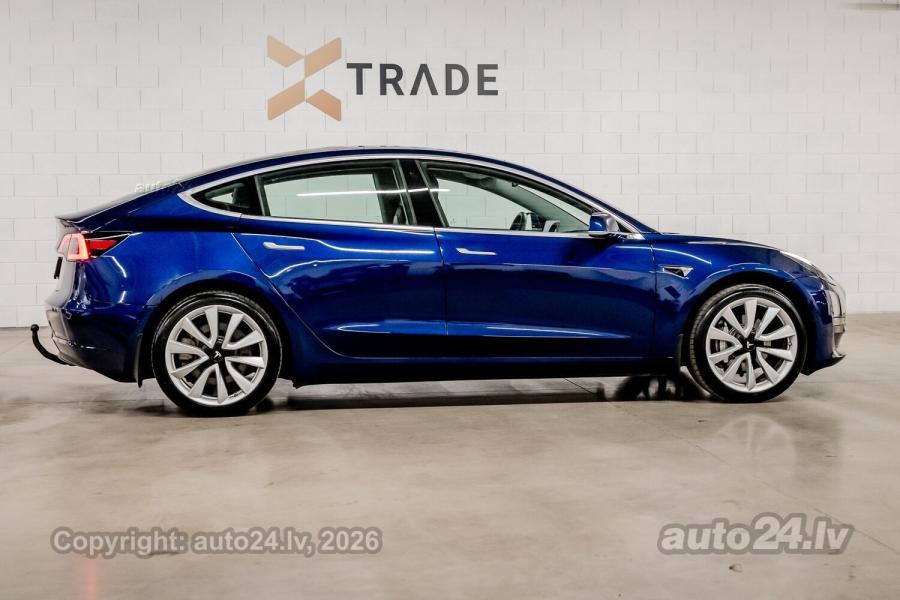 Zils Tesla Model 3 2019 Pērnava, ar dzinēja tilpumu 0.00 L un nobraukumu 169 tūkst. km par 16990 €, foto 8 vietnē AUTOMOTO.COM.LV