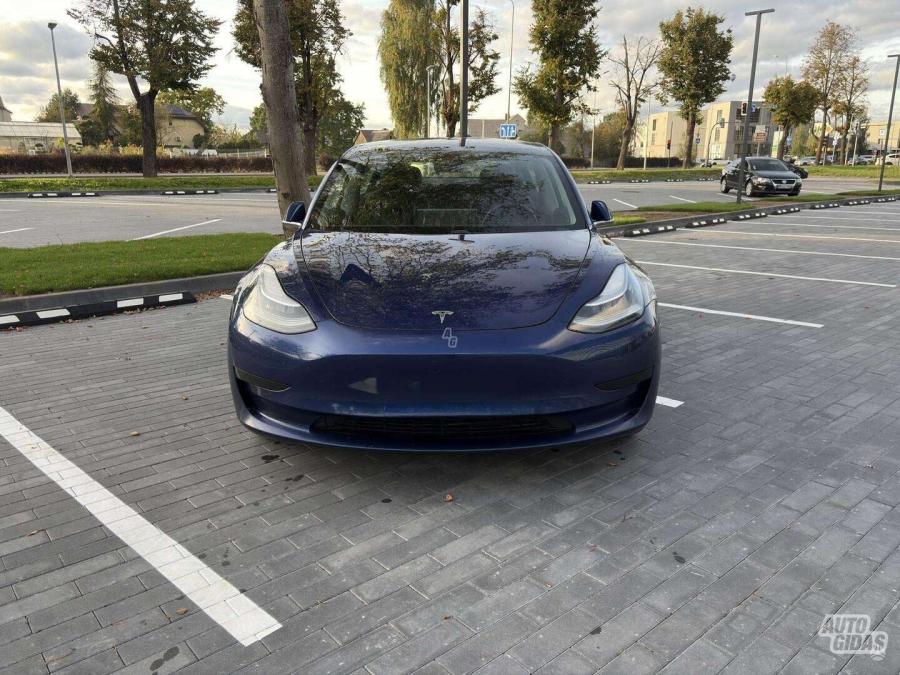 Zils Tesla Model 3 2020 Kauņa, ar dzinēja tilpumu 0.00 L un nobraukumu 189 tūkst. km par 15800 €, foto 2 vietnē AUTOMOTO.COM.LV