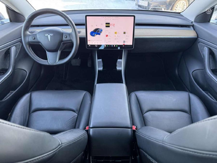 Blue Tesla Model 3 2020 in Vilnius, with an engine capacity of 0.00 L and mileage of 182 thousand km for 18950 €, photo 7 on AUTOMOTO.COM.LV