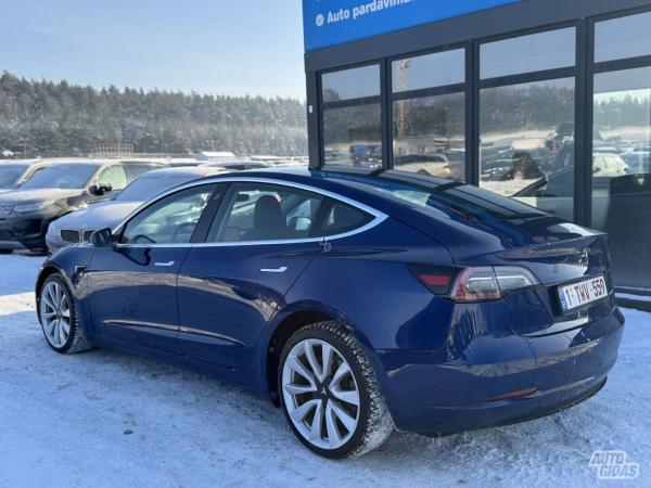Zils Tesla Model 3 2020 Viļņa, ar dzinēja tilpumu 0.00 L un nobraukumu 182 tūkst. km par 18950 €, foto 3 vietnē AUTOMOTO.COM.LV