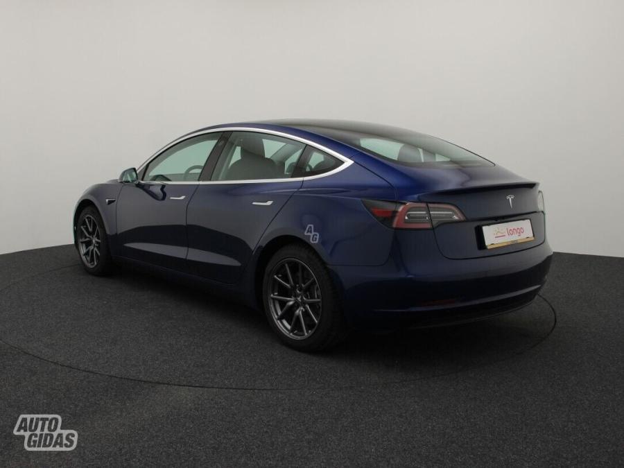 Blue Tesla Model 3 2020 in Vilnius, with an engine capacity of 0.00 L and mileage of 161 thousand km for 18699 €, photo 7 on AUTOMOTO.COM.LV