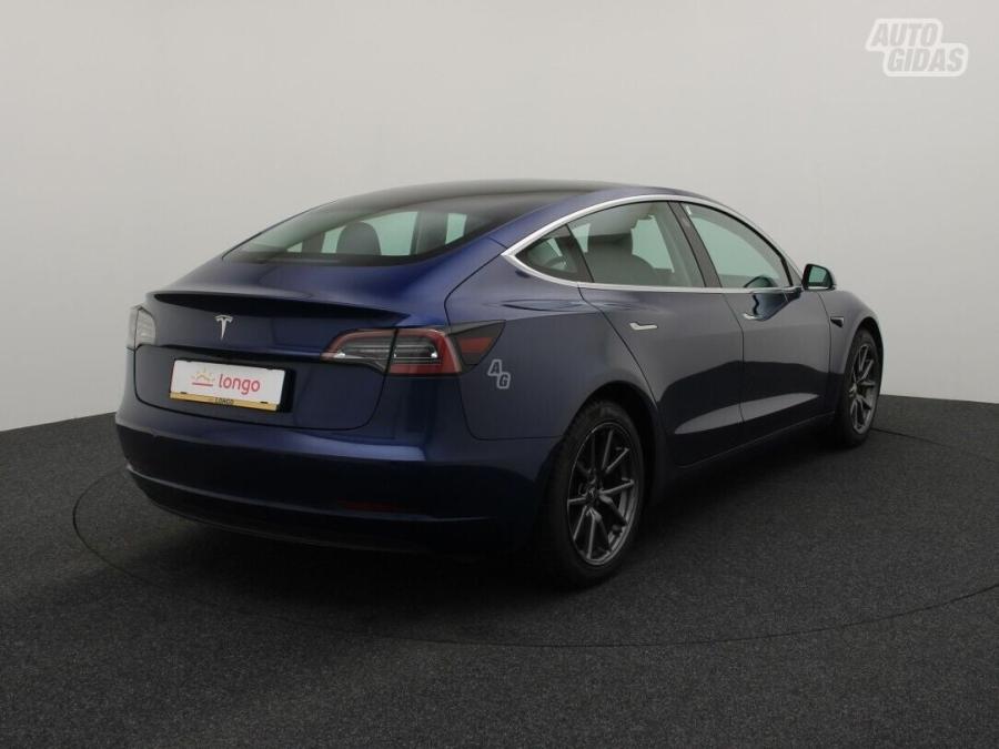 Blue Tesla Model 3 2020 in Vilnius, with an engine capacity of 0.00 L and mileage of 161 thousand km for 18699 €, photo 8 on AUTOMOTO.COM.LV
