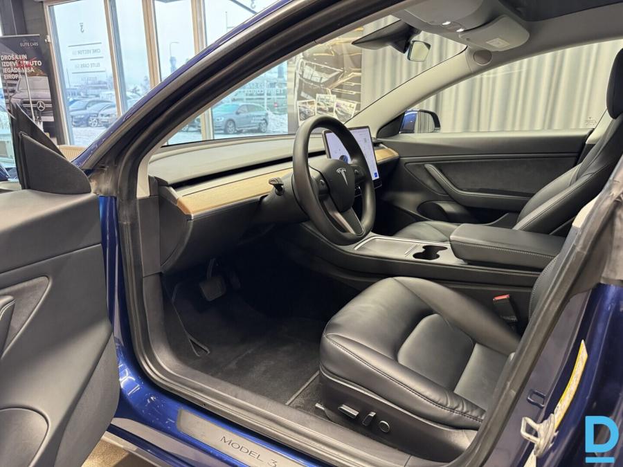 Zils Tesla Model 3 2020 Mārupe, ar dzinēja tilpumu 0.00 L un nobraukumu 103 tūkst. km par 24990 €, foto 5 vietnē AUTOMOTO.COM.LV