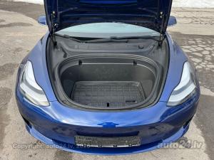 Blue Tesla Model 3 2020 in Tallinn, with an engine capacity of 0.00 L and mileage of 135 thousand km for 20499 €, photo 15 on AUTOMOTO.COM.LV
