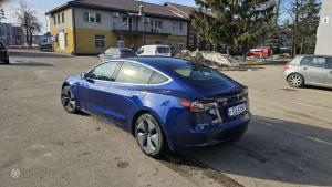 Blue Tesla Model 3 2020 in Vilnius, with an engine capacity of 0.00 L and mileage of 173 thousand km for 19990 €, photo 6 on AUTOMOTO.COM.LV