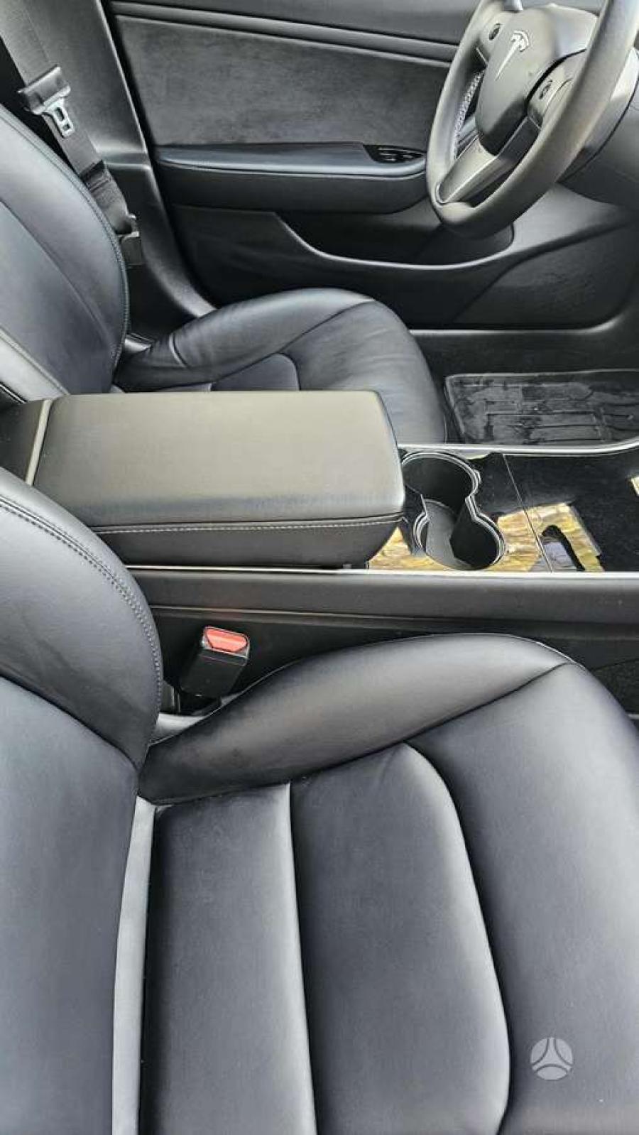 Blue Tesla Model 3 2020 in Vilnius, with an engine capacity of 0.00 L and mileage of 173 thousand km for 19990 €, photo 12 on AUTOMOTO.COM.LV