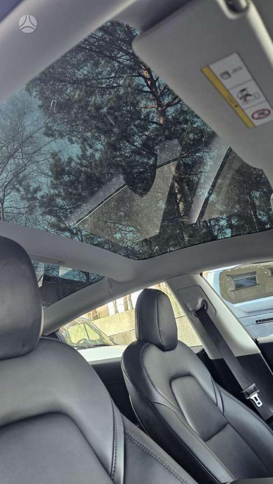 Blue Tesla Model 3 2020 in Vilnius, with an engine capacity of 0.00 L and mileage of 173 thousand km for 19990 €, photo 14 on AUTOMOTO.COM.LV