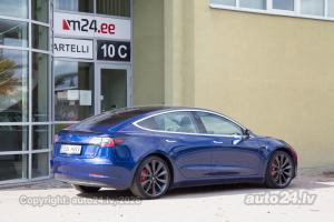 Blue Tesla Model 3 2020 in Tallinn, with an engine capacity of 0.00 L and mileage of 62 thousand km for 24990 €, photo 5 on AUTOMOTO.COM.LV