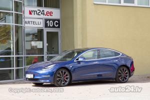 Blue Tesla Model 3 2020 in Tallinn, with an engine capacity of 0.00 L and mileage of 62 thousand km for 24990 €, photo 6 on AUTOMOTO.COM.LV