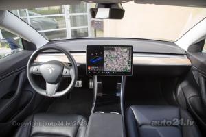 Blue Tesla Model 3 2020 in Tallinn, with an engine capacity of 0.00 L and mileage of 62 thousand km for 24990 €, photo 14 on AUTOMOTO.COM.LV