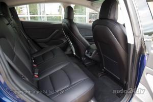 Blue Tesla Model 3 2020 in Tallinn, with an engine capacity of 0.00 L and mileage of 62 thousand km for 24990 €, photo 17 on AUTOMOTO.COM.LV