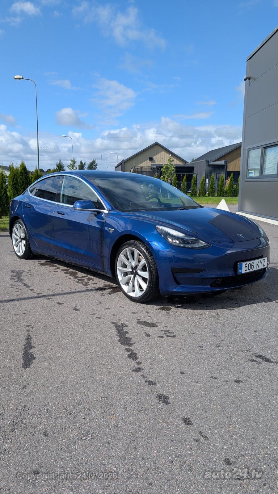 Zils Tesla Model 3 2020 Tallina, ar dzinēja tilpumu 0.00 L un nobraukumu 135 tūkst. km par 20900 €, foto 1 vietnē AUTOMOTO.COM.LV