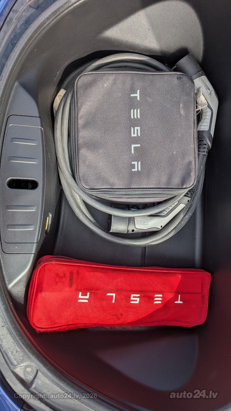 Zils Tesla Model 3 2020 Tallina, ar dzinēja tilpumu 0.00 L un nobraukumu 135 tūkst. km par 20900 €, foto 14 vietnē AUTOMOTO.COM.LV