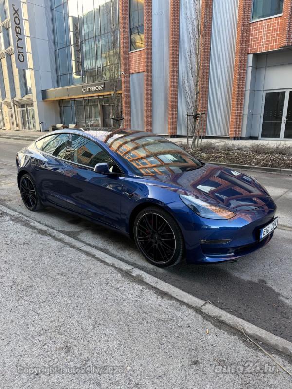 Blue Tesla Model 3 2021 in Tallinn, with an engine capacity of 0.00 L and mileage of 64 thousand km for 32000 €, photo 3 on AUTOMOTO.COM.LV