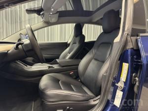Zils Tesla Model 3 2021 Rīga, ar dzinēja tilpumu 0.00 L un nobraukumu 103 tūkst. km par 26990 €, foto 12 vietnē AUTOMOTO.COM.LV