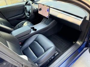 Zils Tesla Model 3 2021 Viļņa, ar dzinēja tilpumu 0.00 L un nobraukumu 112 tūkst. km par 29820 €, foto 14 vietnē AUTOMOTO.COM.LV