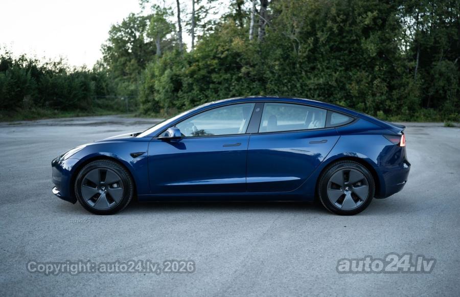Zils Tesla Model 3 2021 Pērnava, ar dzinēja tilpumu 0.00 L un nobraukumu 118 tūkst. km par 24990 €, foto 9 vietnē AUTOMOTO.COM.LV