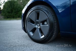 Zils Tesla Model 3 2021 Pērnava, ar dzinēja tilpumu 0.00 L un nobraukumu 118 tūkst. km par 24990 €, foto 10 vietnē AUTOMOTO.COM.LV