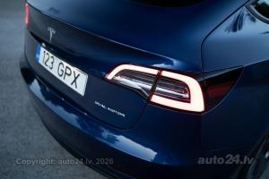 Zils Tesla Model 3 2021 Pērnava, ar dzinēja tilpumu 0.00 L un nobraukumu 118 tūkst. km par 24990 €, foto 12 vietnē AUTOMOTO.COM.LV
