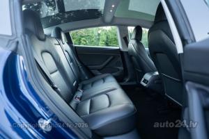 Zils Tesla Model 3 2021 Pērnava, ar dzinēja tilpumu 0.00 L un nobraukumu 118 tūkst. km par 24990 €, foto 18 vietnē AUTOMOTO.COM.LV