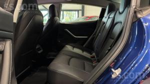 Blue Tesla Model 3 2021 in Riga, with an engine capacity of 0.00 L and mileage of 124 thousand km for 26990 €, photo 16 on AUTOMOTO.COM.LV
