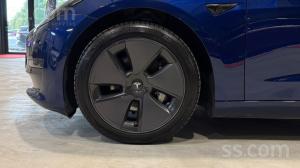 Blue Tesla Model 3 2021 in Riga, with an engine capacity of 0.00 L and mileage of 124 thousand km for 26990 €, photo 20 on AUTOMOTO.COM.LV