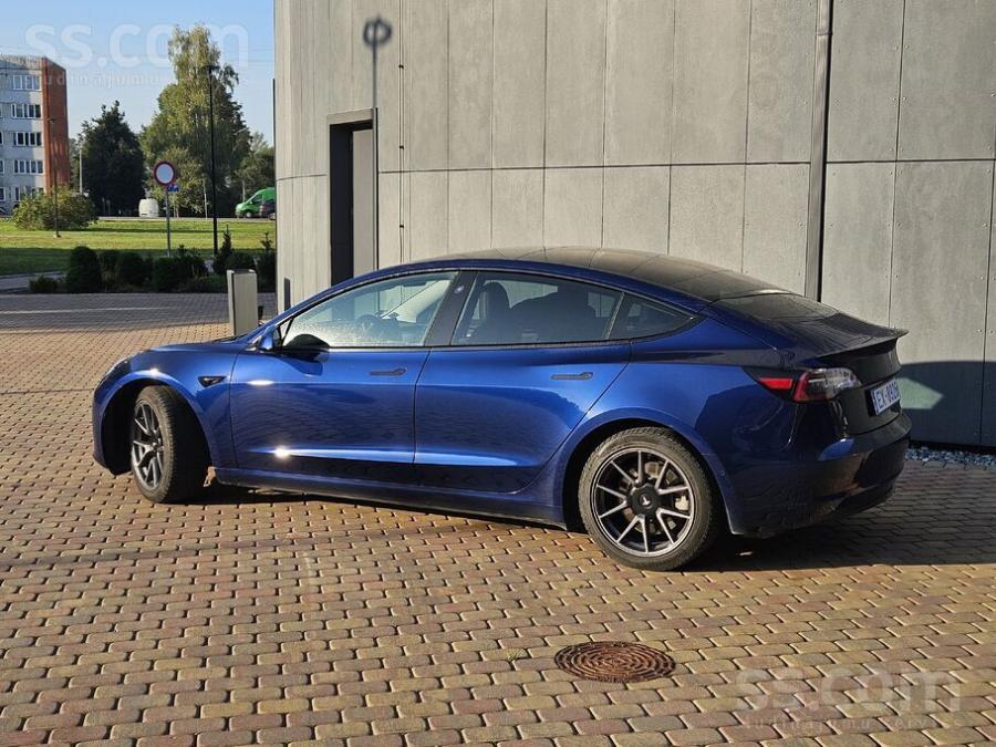 Zils Tesla Model 3 2021 Rīga, ar dzinēja tilpumu 0.00 L un nobraukumu 228 tūkst. km par 18999 €, foto 35 vietnē AUTOMOTO.COM.LV