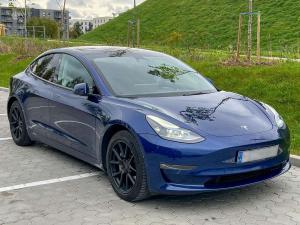 Zils Tesla Model 3 2022 Viļņa, ar dzinēja tilpumu 0.00 L un nobraukumu 69 tūkst. km par 28200 €, foto 10 vietnē AUTOMOTO.COM.LV
