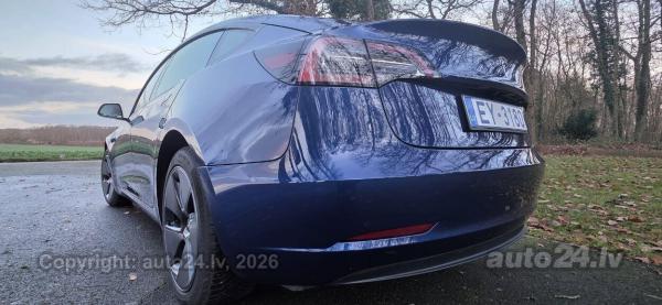 Zils Tesla Model 3 2023 Rīga, ar dzinēja tilpumu 0.00 L un nobraukumu 41 tūkst. km par 28000 €, foto 3 vietnē AUTOMOTO.COM.LV