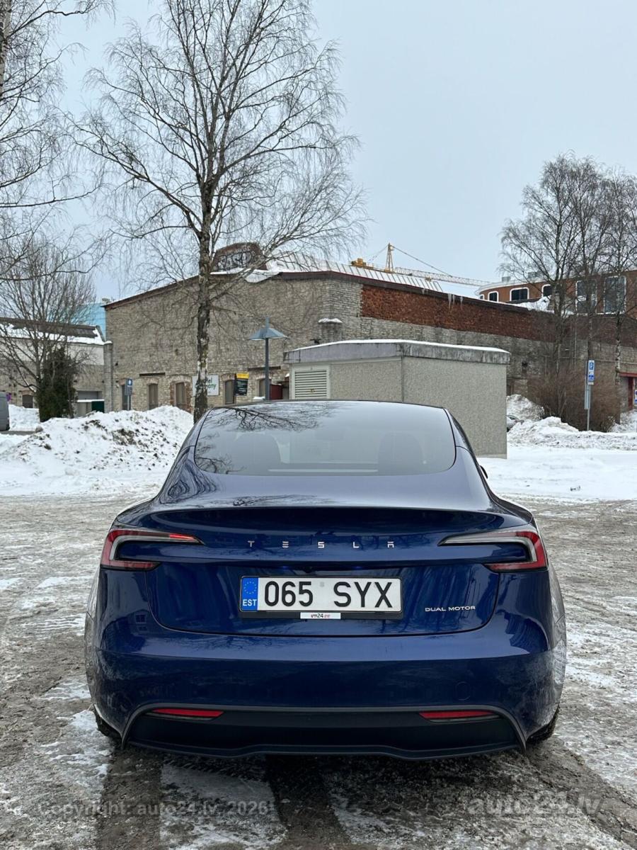 Blue Tesla Model 3 2023 in Tallinn, with an engine capacity of 0.00 L and mileage of 50 thousand km for 46990 €, photo 3 on AUTOMOTO.COM.LV