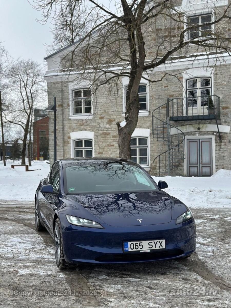 Blue Tesla Model 3 2023 in Tallinn, with an engine capacity of 0.00 L and mileage of 50 thousand km for 46990 €, photo 6 on AUTOMOTO.COM.LV