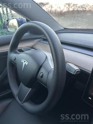 Blue Tesla Model 3 2023 in Riga, with an engine capacity of 0.00 L and mileage of 42 thousand km for 27000 €, photo 10 on AUTOMOTO.COM.LV