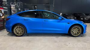 Zils Tesla Model 3 2023 Rīga, ar dzinēja tilpumu 0.00 L un nobraukumu 57 tūkst. km par 32490 €, foto 8 vietnē AUTOMOTO.COM.LV