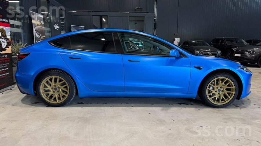 Zils Tesla Model 3 2023 Rīga, ar dzinēja tilpumu 0.00 L un nobraukumu 57 tūkst. km par 32490 €, foto 8 vietnē AUTOMOTO.COM.LV