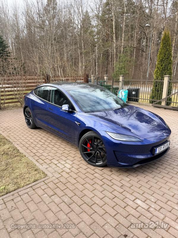 Blue Tesla Model 3 2024 in Tallinn, with an engine capacity of 0.00 L and mileage of 20 thousand km for 51900 €, photo 1 on AUTOMOTO.COM.LV