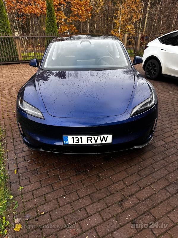 Blue Tesla Model 3 2024 in Tallinn, with an engine capacity of 0.00 L and mileage of 20 thousand km for 51900 €, photo 3 on AUTOMOTO.COM.LV