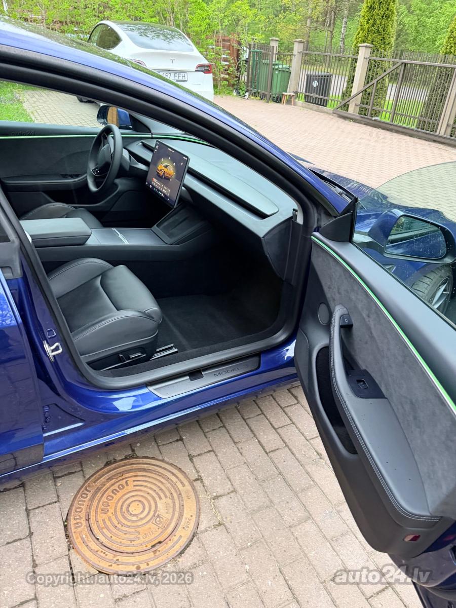 Blue Tesla Model 3 2024 in Tallinn, with an engine capacity of 0.00 L and mileage of 20 thousand km for 51900 €, photo 9 on AUTOMOTO.COM.LV