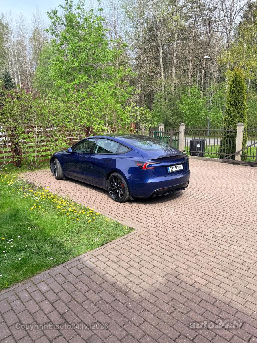Blue Tesla Model 3 2024 in Tallinn, with an engine capacity of 0.00 L and mileage of 20 thousand km for 51900 €, photo 27 on AUTOMOTO.COM.LV