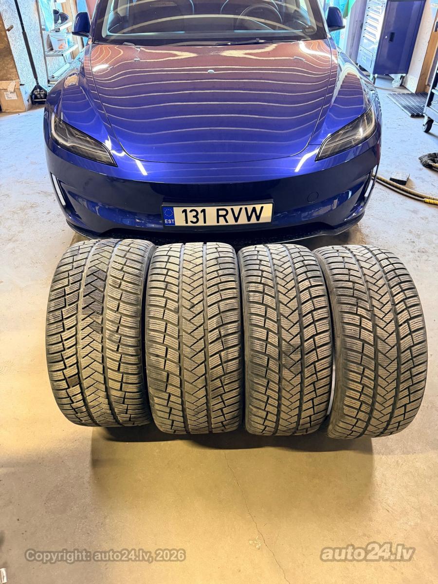 Blue Tesla Model 3 2024 in Tallinn, with an engine capacity of 0.00 L and mileage of 20 thousand km for 51900 €, photo 28 on AUTOMOTO.COM.LV