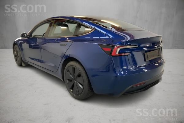 Zils Tesla Model 3 2024 Rīga, ar dzinēja tilpumu 0.00 L un nobraukumu 44 tūkst. km par 44900 €, foto 4 vietnē AUTOMOTO.COM.LV