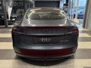 Pelēks Tesla Model 3 2019 Rīga, ar dzinēja tilpumu 0.00 L un nobraukumu 147 tūkst. km par 18990 €, foto 7 vietnē AUTOMOTO.COM.LV