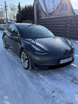Grey Tesla Model 3 2020 in Kaunas, with an engine capacity of 0.00 L and mileage of 63 thousand km for 19500 €, photo  on AUTOMOTO.COM.LV