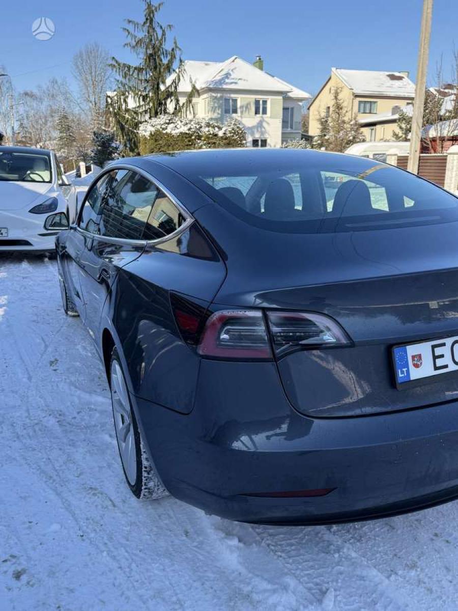 Pelēks Tesla Model 3 2020 Kauņa, ar dzinēja tilpumu 0.00 L un nobraukumu 63 tūkst. km par 19500 €, foto 8 vietnē AUTOMOTO.COM.LV
