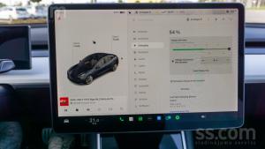 Grey Tesla Model 3 2020 in Riga, with an engine capacity of 0.00 L and mileage of 127 thousand km for 21990 €, photo 17 on AUTOMOTO.COM.LV