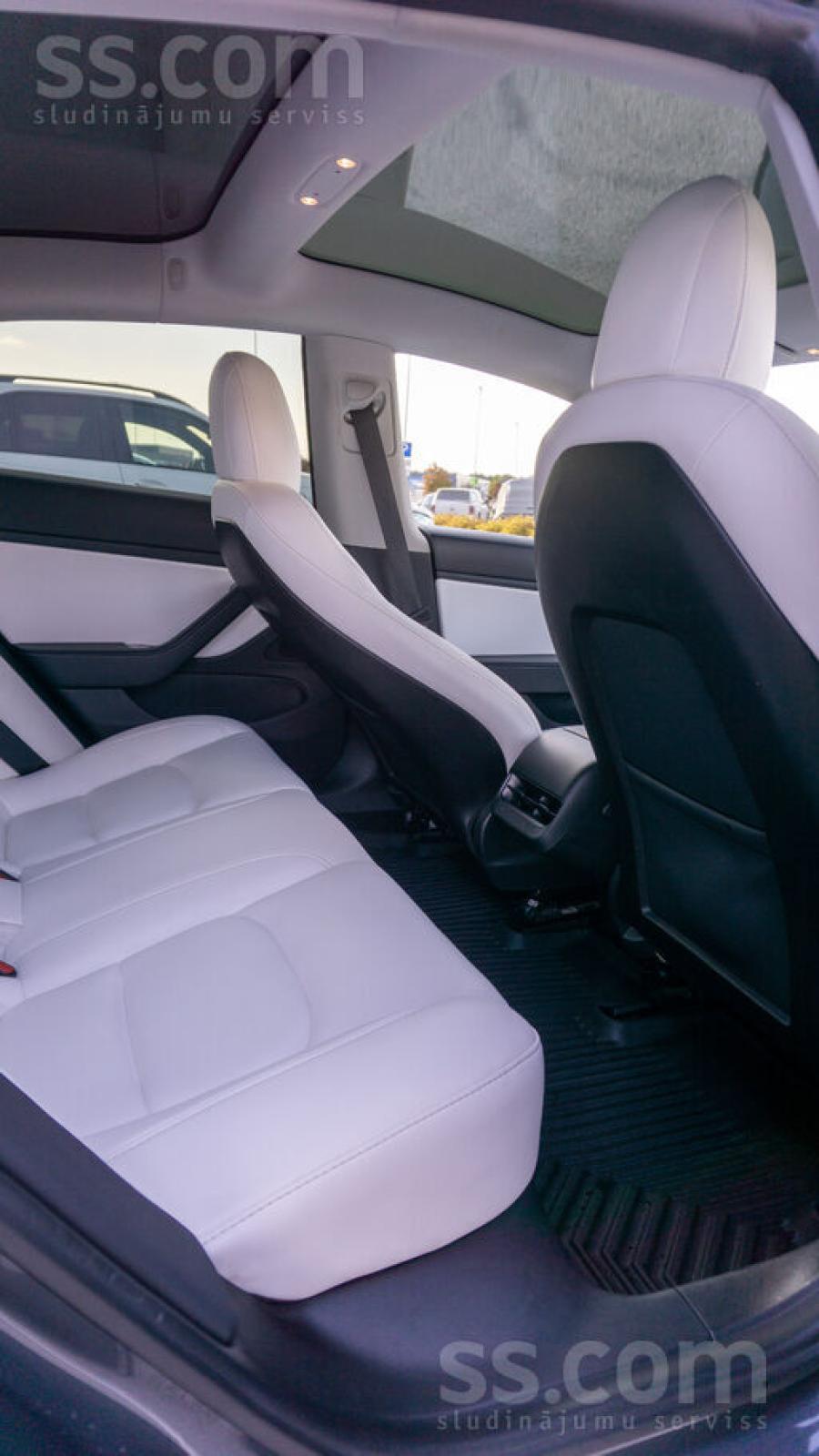 Grey Tesla Model 3 2020 in Riga, with an engine capacity of 0.00 L and mileage of 127 thousand km for 21990 €, photo 28 on AUTOMOTO.COM.LV