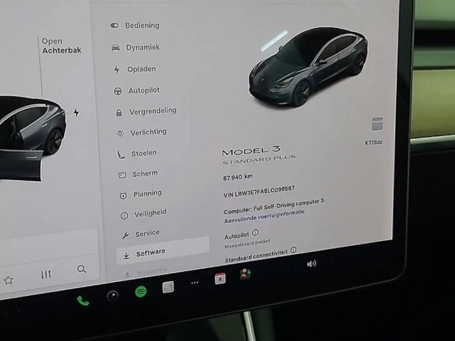 Grey Tesla Model 3 2020 in Riga, with an engine capacity of 0.00 L and mileage of 88 thousand km for 17155 €, photo 12 on AUTOMOTO.COM.LV