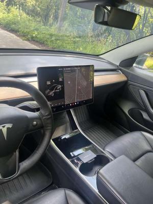 Pelēks Tesla Model 3 2020 Kauņa, ar dzinēja tilpumu 0.00 L un nobraukumu 300 tūkst. km par 10450 €, foto 9 vietnē AUTOMOTO.COM.LV