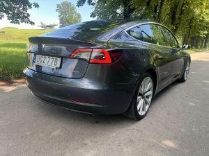 Pelēks Tesla Model 3 2020 Kauņa, ar dzinēja tilpumu 0.00 L un nobraukumu 300 tūkst. km par 10450 €, foto 13 vietnē AUTOMOTO.COM.LV