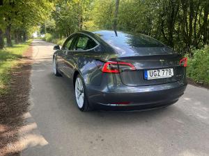 Pelēks Tesla Model 3 2020 Kauņa, ar dzinēja tilpumu 0.00 L un nobraukumu 300 tūkst. km par 10450 €, foto 14 vietnē AUTOMOTO.COM.LV